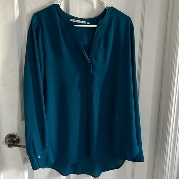 Violet & Claire | Tops | Dark Blue Green Top | Poshmark